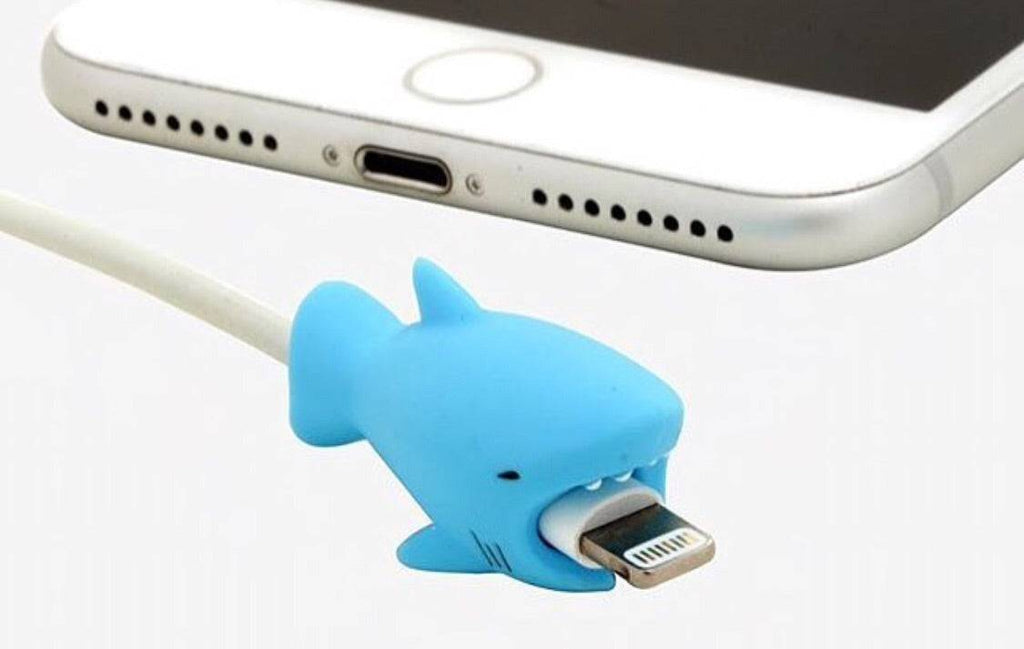 Shark Cable Chomper | IndigoPetco.com